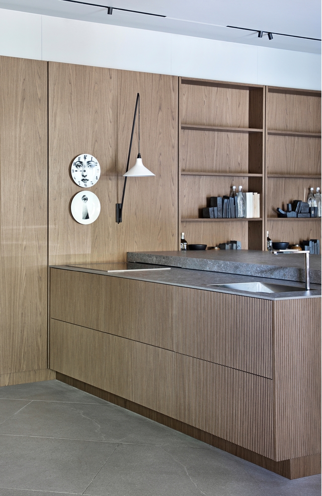 Home / SYSTEMS / Countertop Sliding System